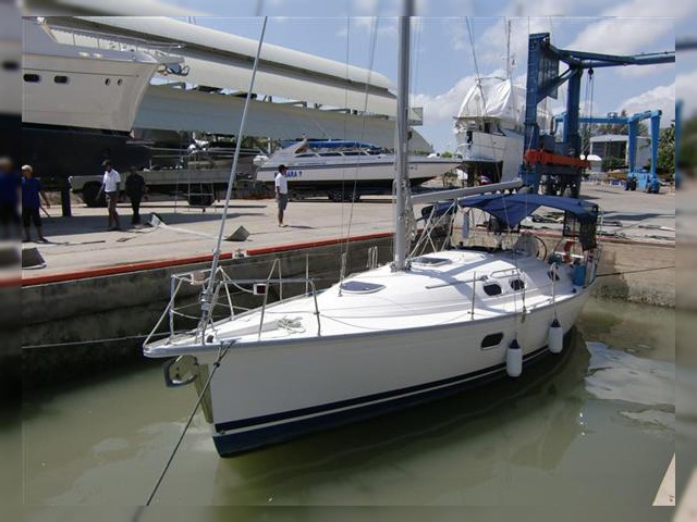 2001 Dufour Gib Sea 33 for sale. View price, photos and Buy 2001 Dufour ...