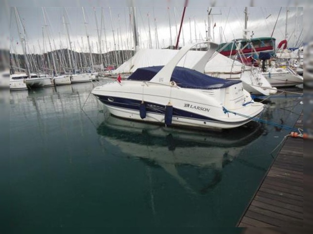 2008 Larson Yachts Cabrio 274 for sale. View price, photos and Buy 2008 ...