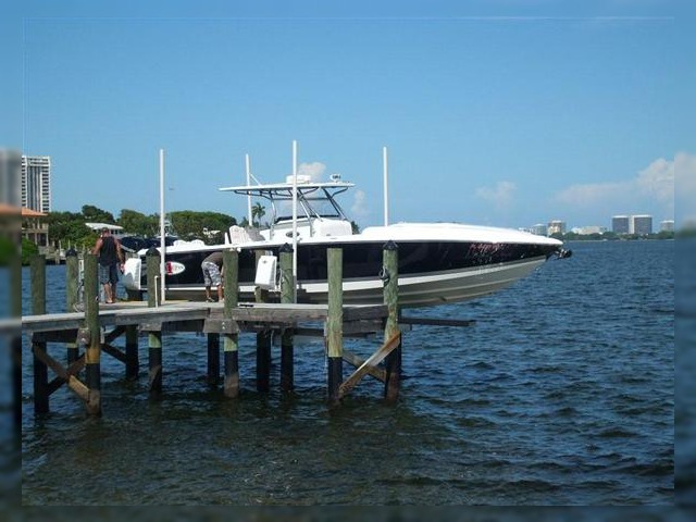 2010 Cigarette 39 Top Fish for sale. View price, photos and Buy 2010 ...