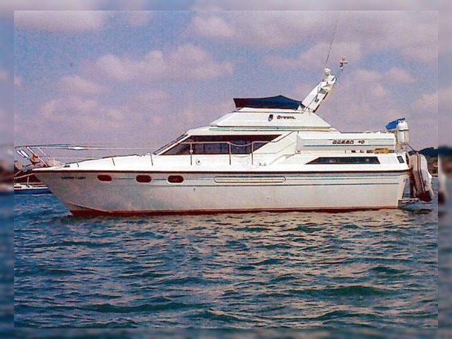 1989 Broom Ocean 40 for sale. View price, photos and Buy 1989 Broom ...