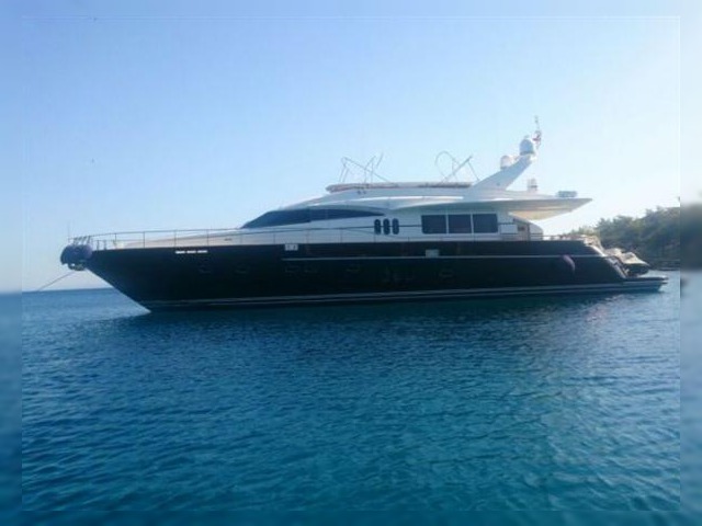 2006 Princess Yachts 25M for sale. View price, photos and Buy 2006 ...