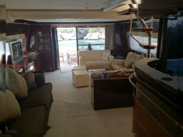 2006 Princess Yachts 25M for sale. View price, photos and Buy 2006 ...