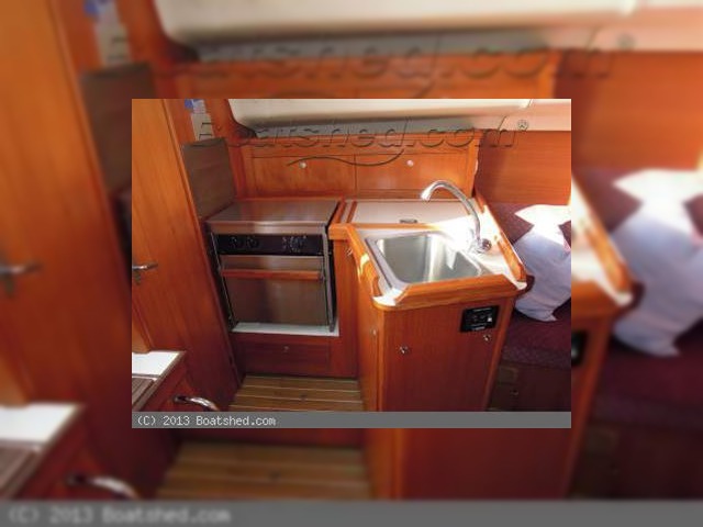 2001 Hunter Legend 290 for sale. View price, photos and Buy 2001 Hunter ...