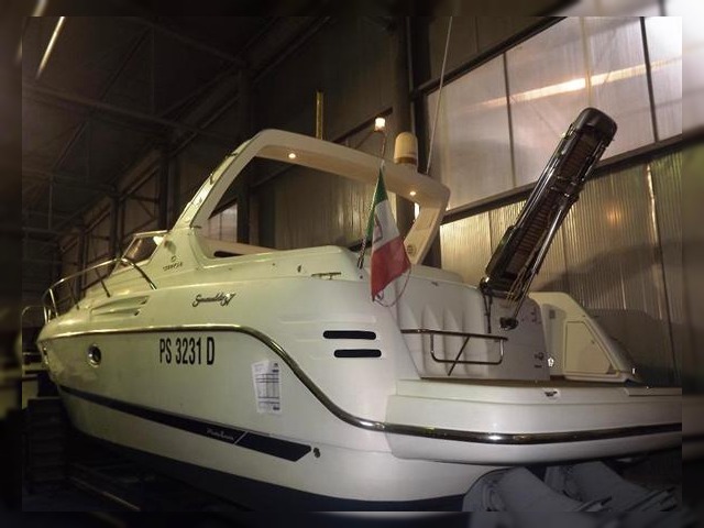 2005 Cranchi 37 Smeraldo for sale. View price, photos and Buy 2005 ...