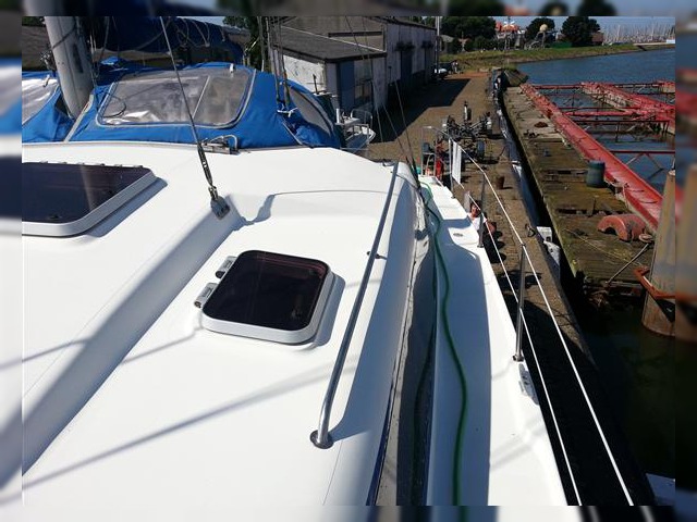 1993 Prout 39 Escale Catamaran for sale. View price, photos and Buy ...