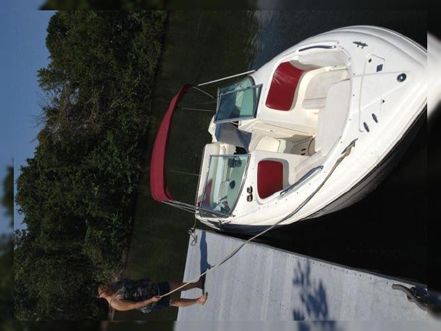 2000 Rinker 272 Captiva Bowrider for sale. View price, photos and Buy ...