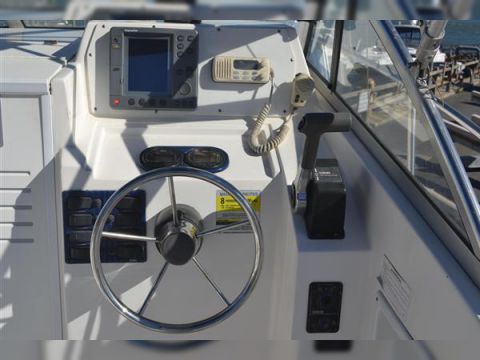 2001 Cobia 230 W/A for sale. View price, photos and Buy 2001 Cobia 230 ...