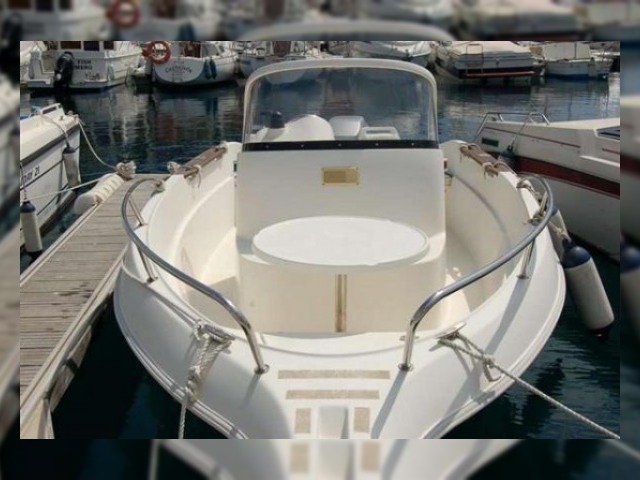 2004 Quicksilver 550 Commander for sale. View price, photos and Buy ...