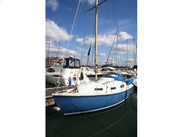 1975 Snapdragon 27 for sale. View price, photos and Buy 1975 Snapdragon ...