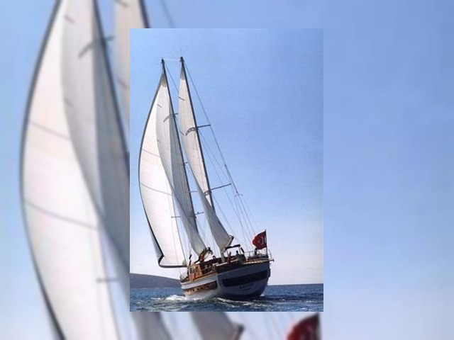 2000 Standard 33M Steel Ketch Motorsailer for sale. View price, photos ...