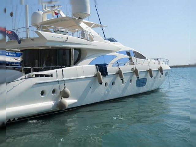 2007 Azimut Leonardo 98 for sale. View price, photos and Buy 2007 ...
