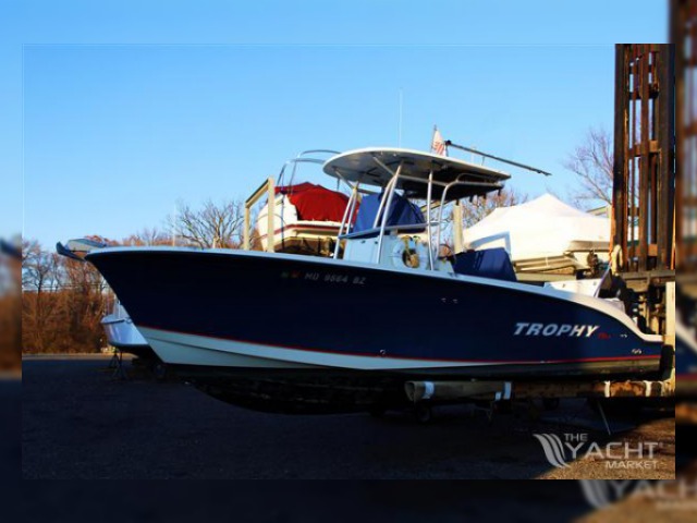 2008 Trophy 2503 Center Console for sale. View price, photos and Buy ...