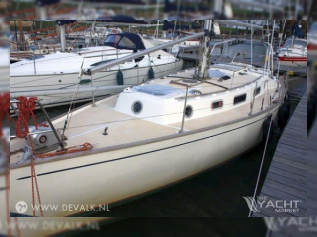 1988 Dockrell Yachts Plymouth 37 (Centerboard) for sale. View price, photos and Buy 1988 ...