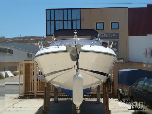 1995 Sunseeker Hawk 31 for sale. View price, photos and Buy 1995 ...