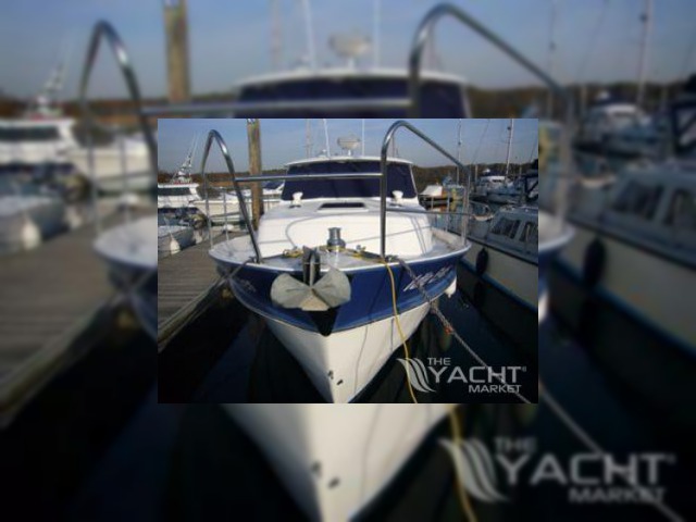 2001 Hardy Commodore 32 for sale. View price, photos and Buy 2001 Hardy ...