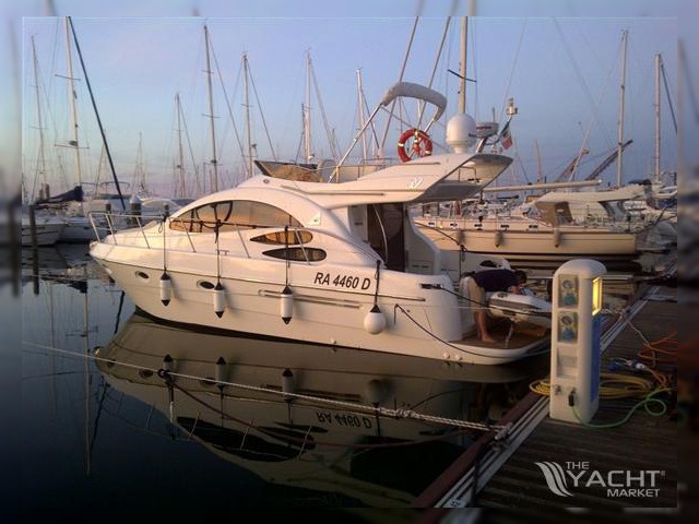 1999 Azimut 39 Fly for sale. View price, photos and Buy 1999 Azimut 39 ...
