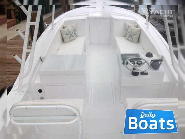 1990 Mako 1990/2011 Center Console 285 Express/Open Fish for sale. View ...