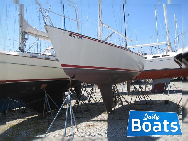 1988 Frers 33 for sale. View price, photos and Buy 1988 Frers 33 #80516