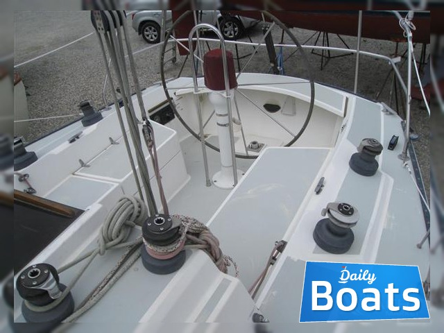 1988 Frers 33 for sale. View price, photos and Buy 1988 Frers 33 #80516