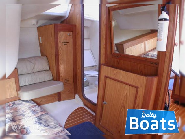 1999 Hunter 380 for sale. View price, photos and Buy 1999 Hunter 380 #81444