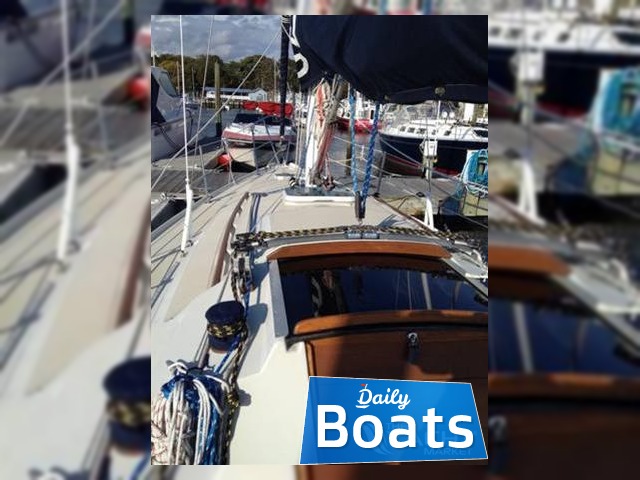1988 Ericson 28 Shoal Draft Sloop for sale. View price, photos and Buy ...