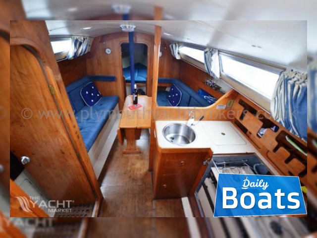 1984 Moody 27 for sale. View price, photos and Buy 1984 Moody 27 #83524