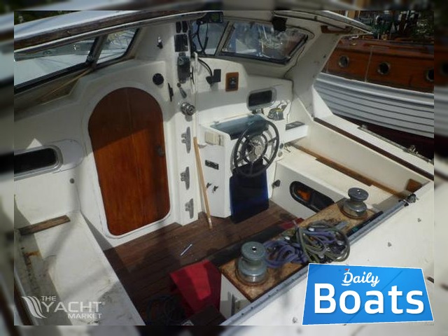 1983 Prout Quest 31 for sale. View price, photos and Buy 1983 Prout ...