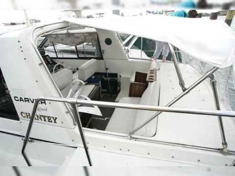 1983 Carver 28 Riviera for sale. View price, photos and Buy 1983 Carver ...