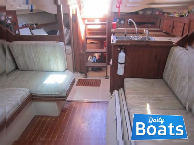 1988 Island Packet 31 for sale. View price, photos and Buy 1988 Island ...