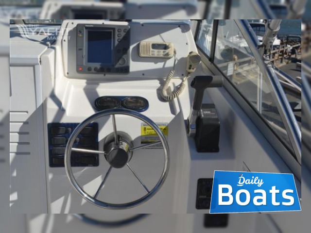 2001 Cobia 230 Walkaround for sale. View price, photos and Buy 2001 ...