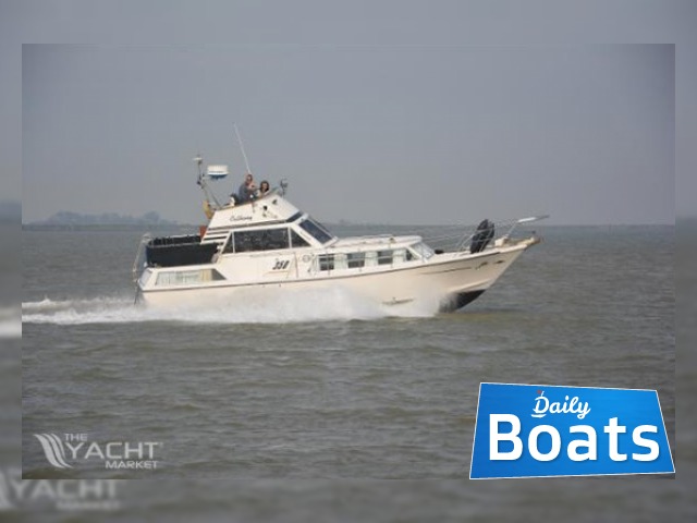 1974 Moonraker 36 Flybridge for sale. View price, photos and Buy 1974 ...