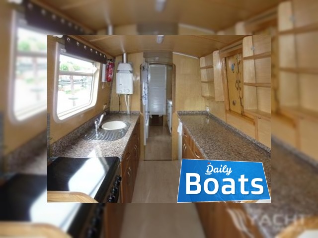 2010 Sm8993 Heavy Metal - [Under Offer] Cruiser Stern Nb for sale. View ...