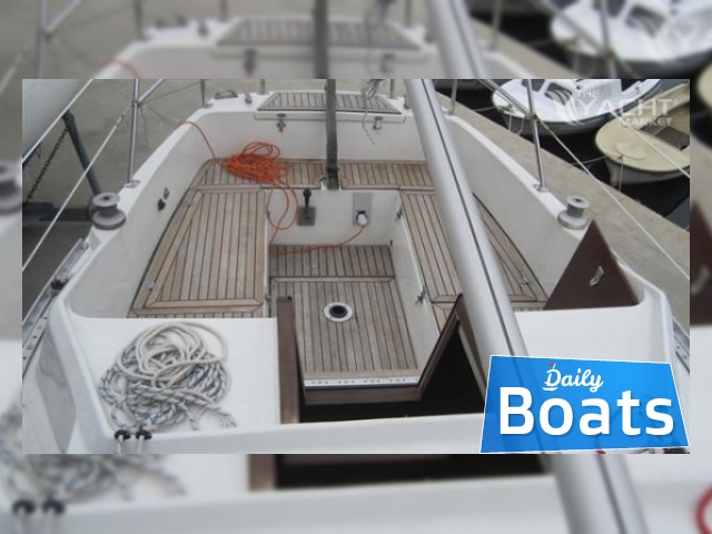 1979 Dufour Safari 27 for sale. View price, photos and Buy 1979 Dufour ...