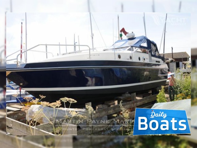 1986 Hunton Powerboats 28C for sale. View price, photos and Buy 1986 ...